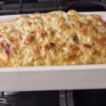 "Chopped" Garlic Cheese Bread - THE RECIPE BOWL