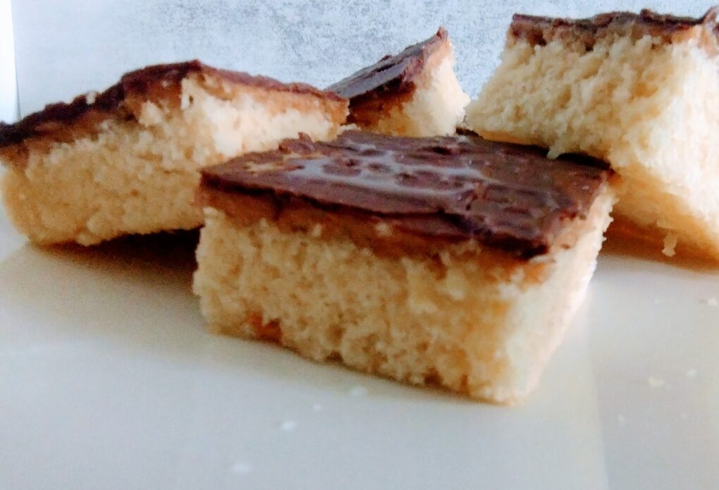 Tandy Cake - THE RECIPE BOWL